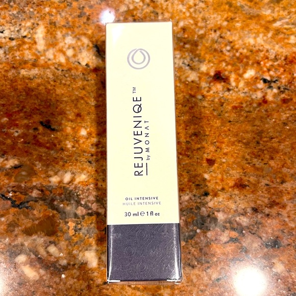 MONAT | Hair | New Sealed Rejuvenique By Monat Oil Intensive | Poshmark